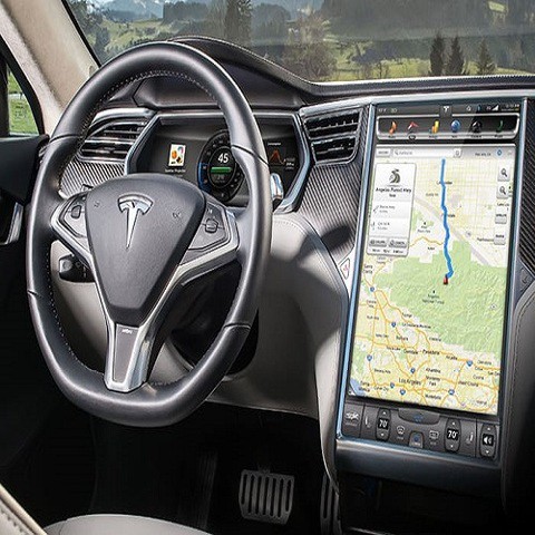 Tesla Car Display Screen Monitor is Frozen Causes & Solutions in UAE